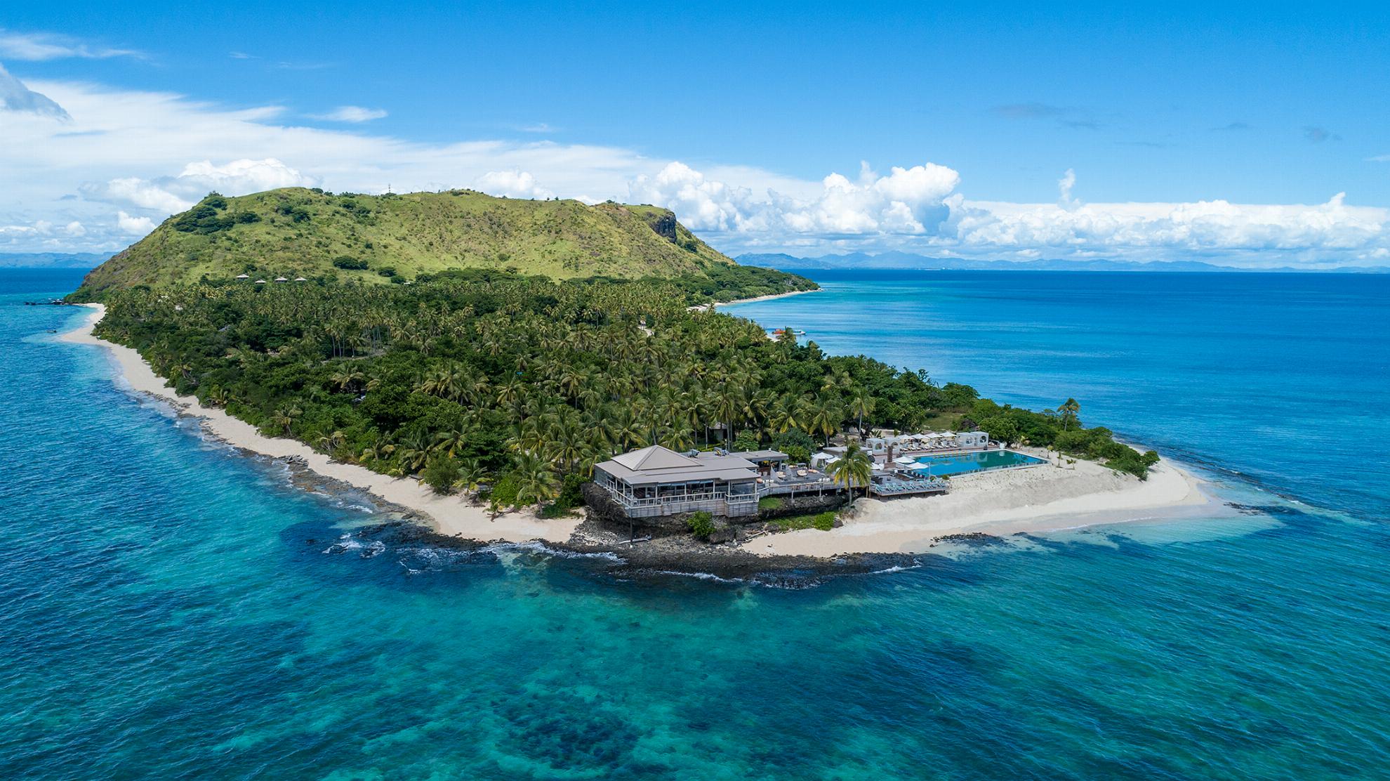 Luxury Fiji Island Stopover | Downunder Travel